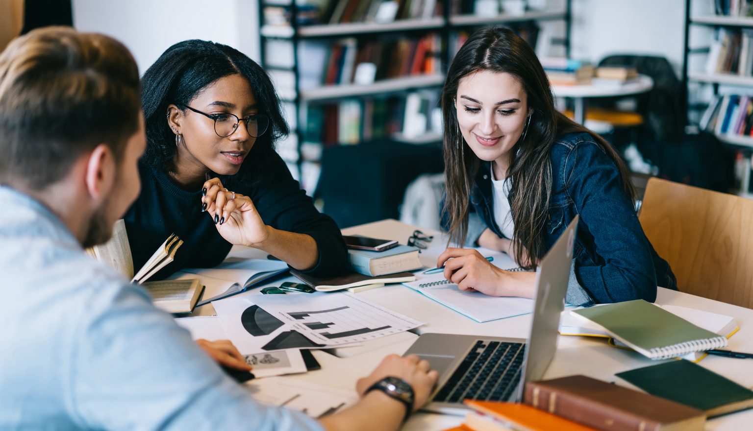 Education Assistant – Strava College